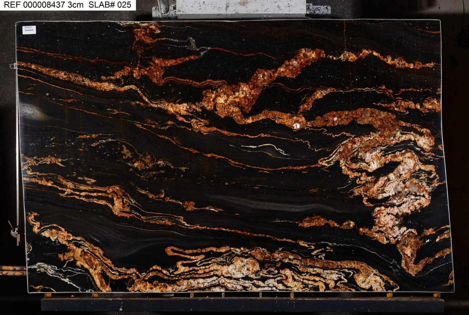 Black Taurus - SCS Tile